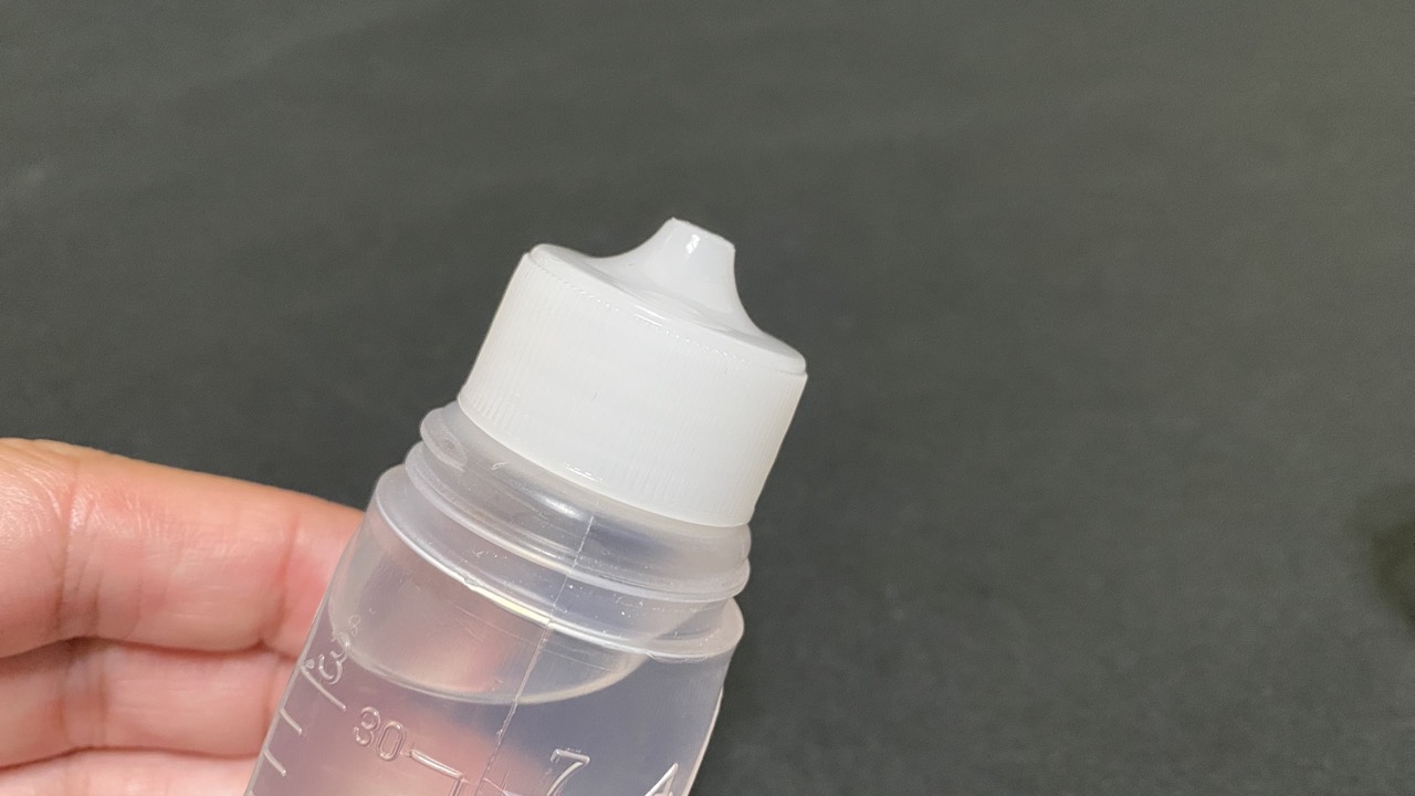 EVERNEW「ALC.Bottle w/Cup 30ml」 │ ミニマルなアルコール燃料ボトル | 盛れてません。